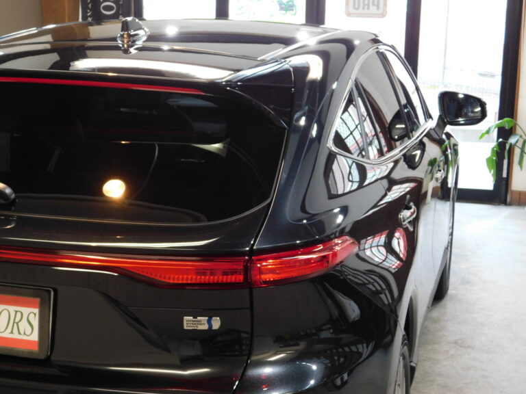 プレシャスブラックのハリアーハイブリッドです！ | CAR BEAUTY PRO COLORS